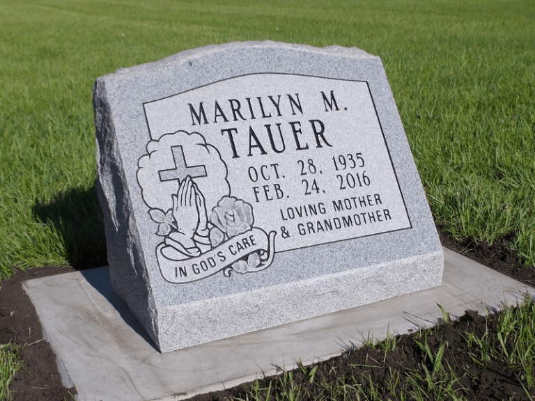 10+ Ideas to Create a Personalized Headstone – Family Memorials By Gibson