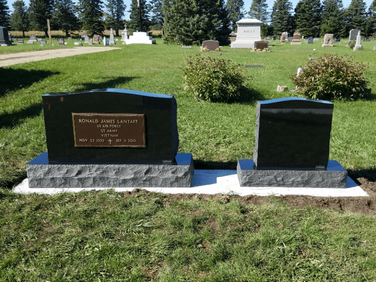 How Monument Setting Works – Family Memorials By Gibson