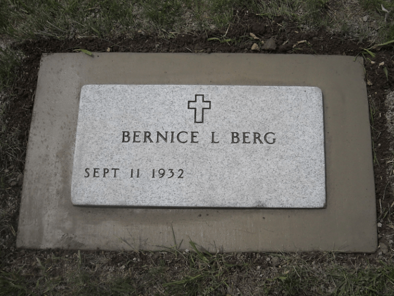 BERG, BERNICE – Family Memorials By Gibson