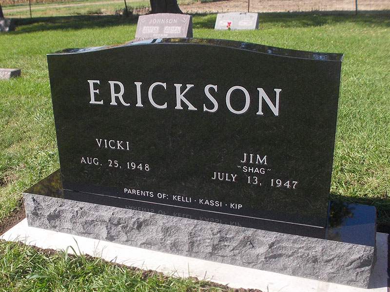 Pre-Need Monuments – Family Memorials By Gibson