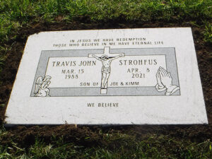 Grass Markers – Family Memorials By Gibson