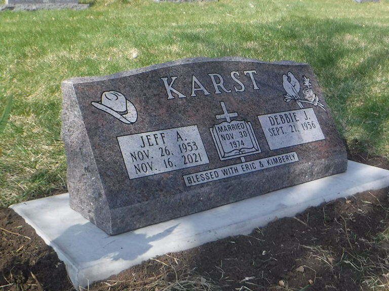 Double Slants – Family Memorials By Gibson