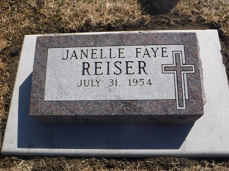 Single Markers – Family Memorials By Gibson