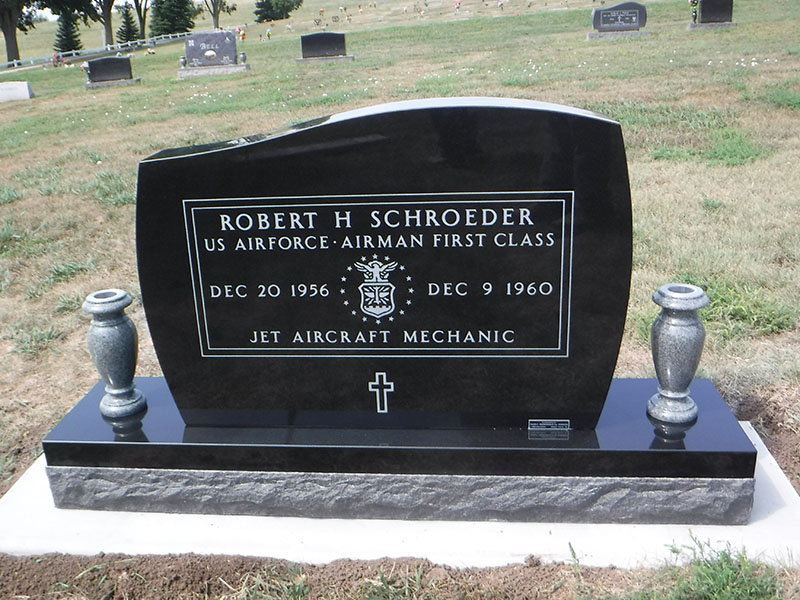 Military Veterans – Family Memorials By Gibson